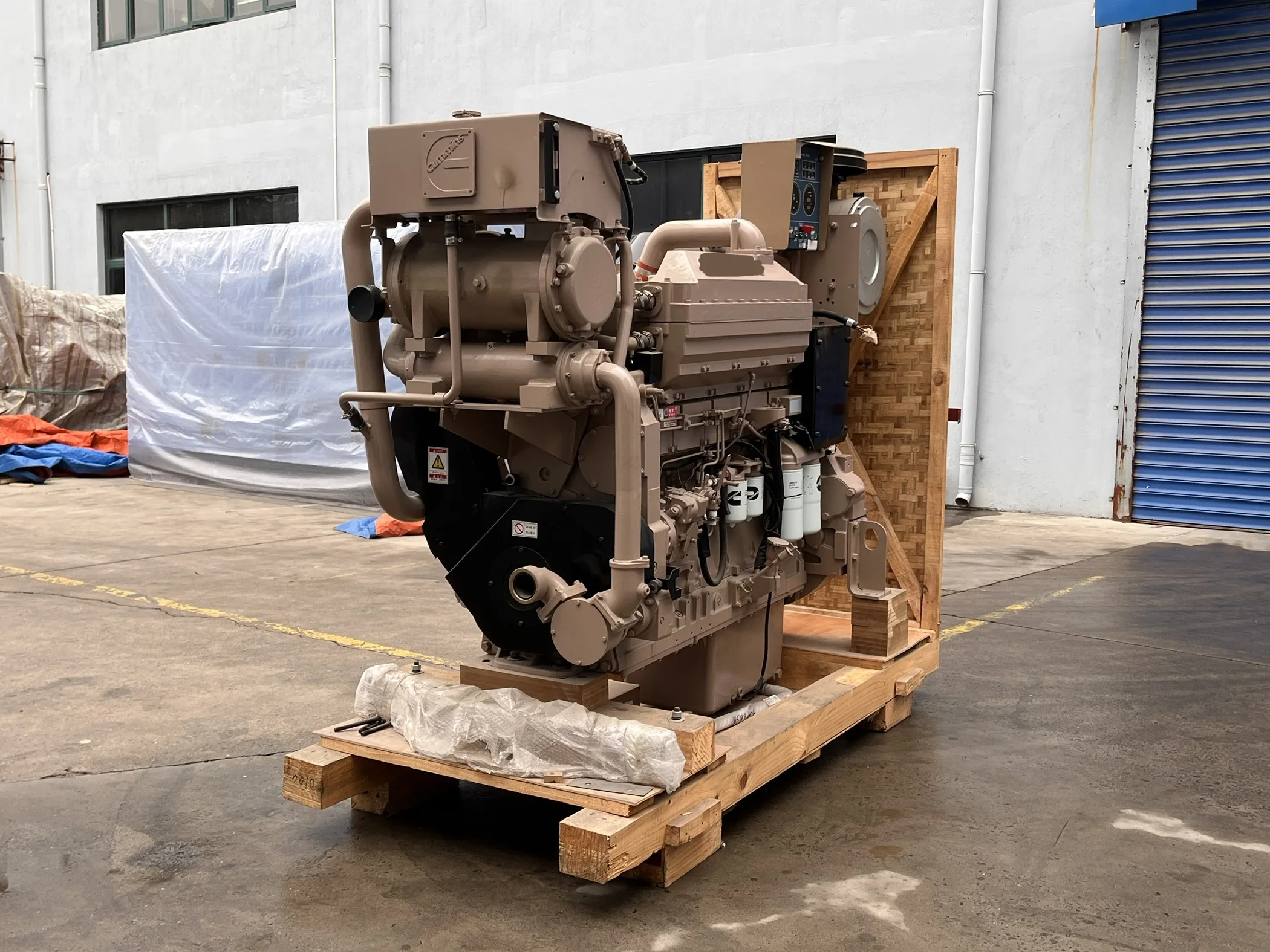Genuine 4 Strokes 6 Cylinders 1800rpm Diesel Engine Kta19-m Marine ...