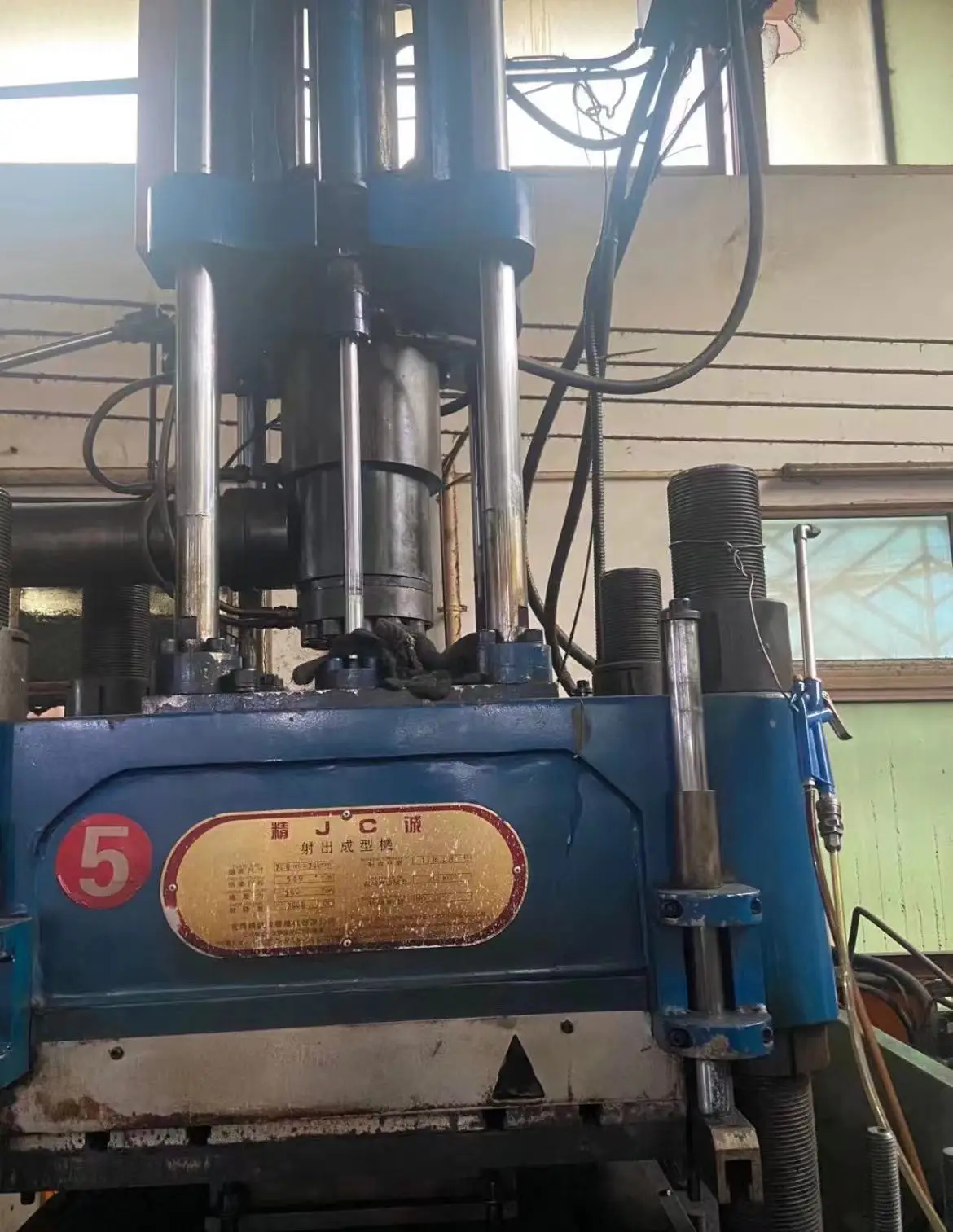 0203169000 China Truck Parts - Leaf Spring Suspension Bush Spring ...