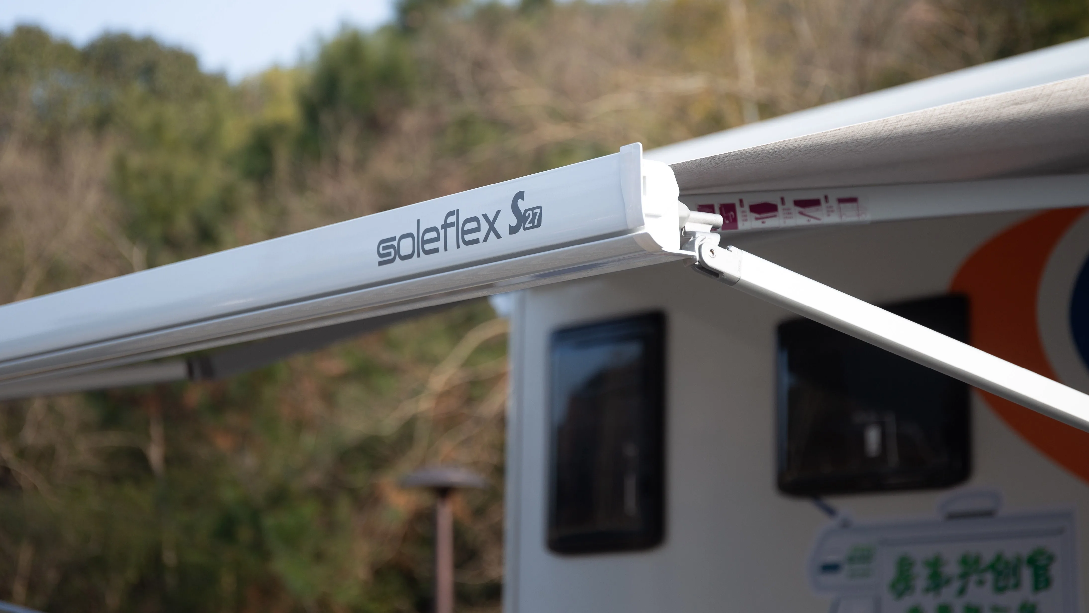Soleflex S35 Retractable Electric Top Mounted Cassette Camper Awning ...