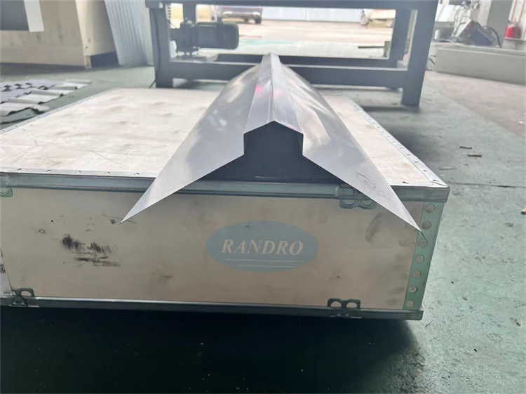 Metal Steel Profile Top Hat Roll Forming Machine Zinc Roofing Ridge Cap ...