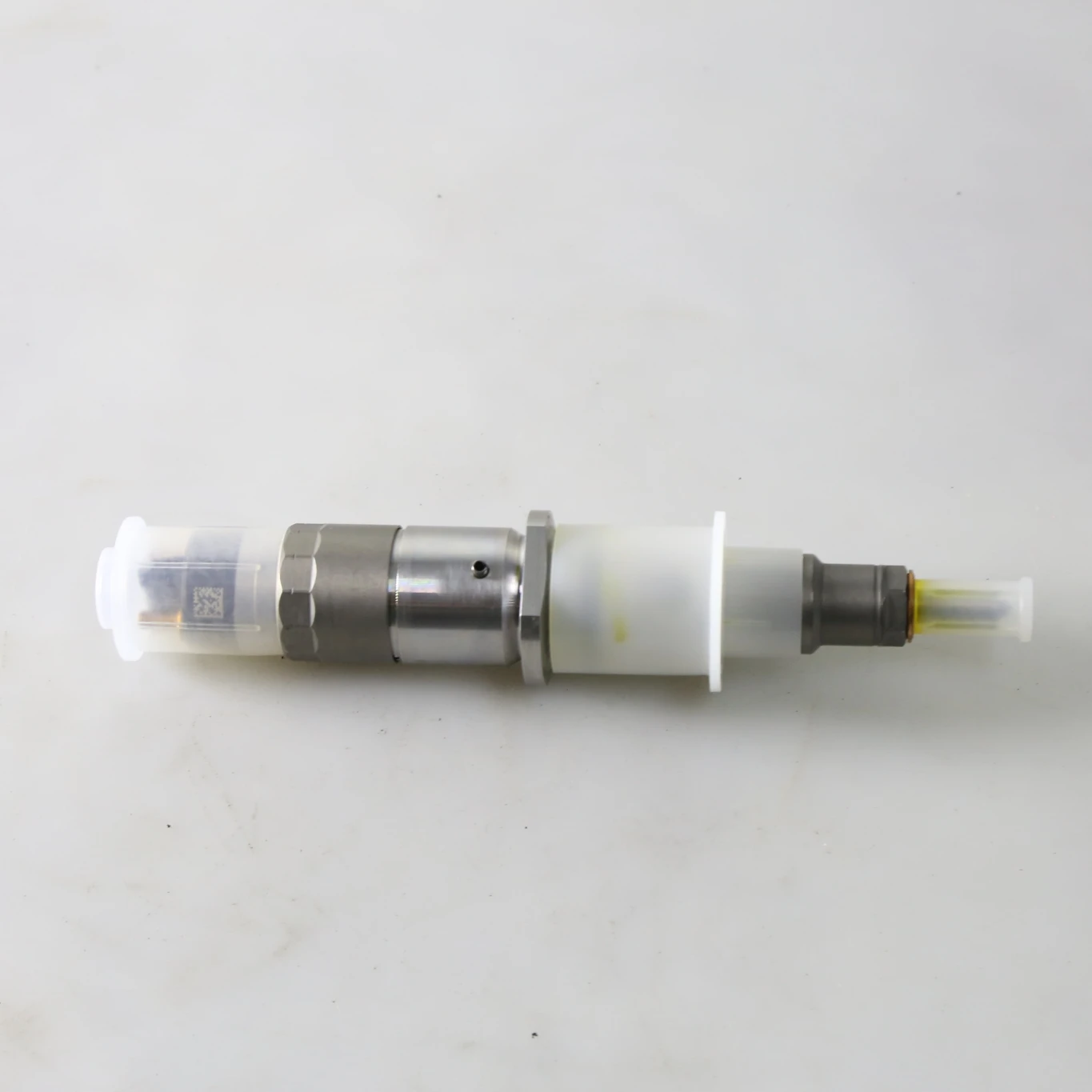 Genuine 6745-12-3100 Engine Injector Ass'y for PC300-8 & PC350-8 Models ...