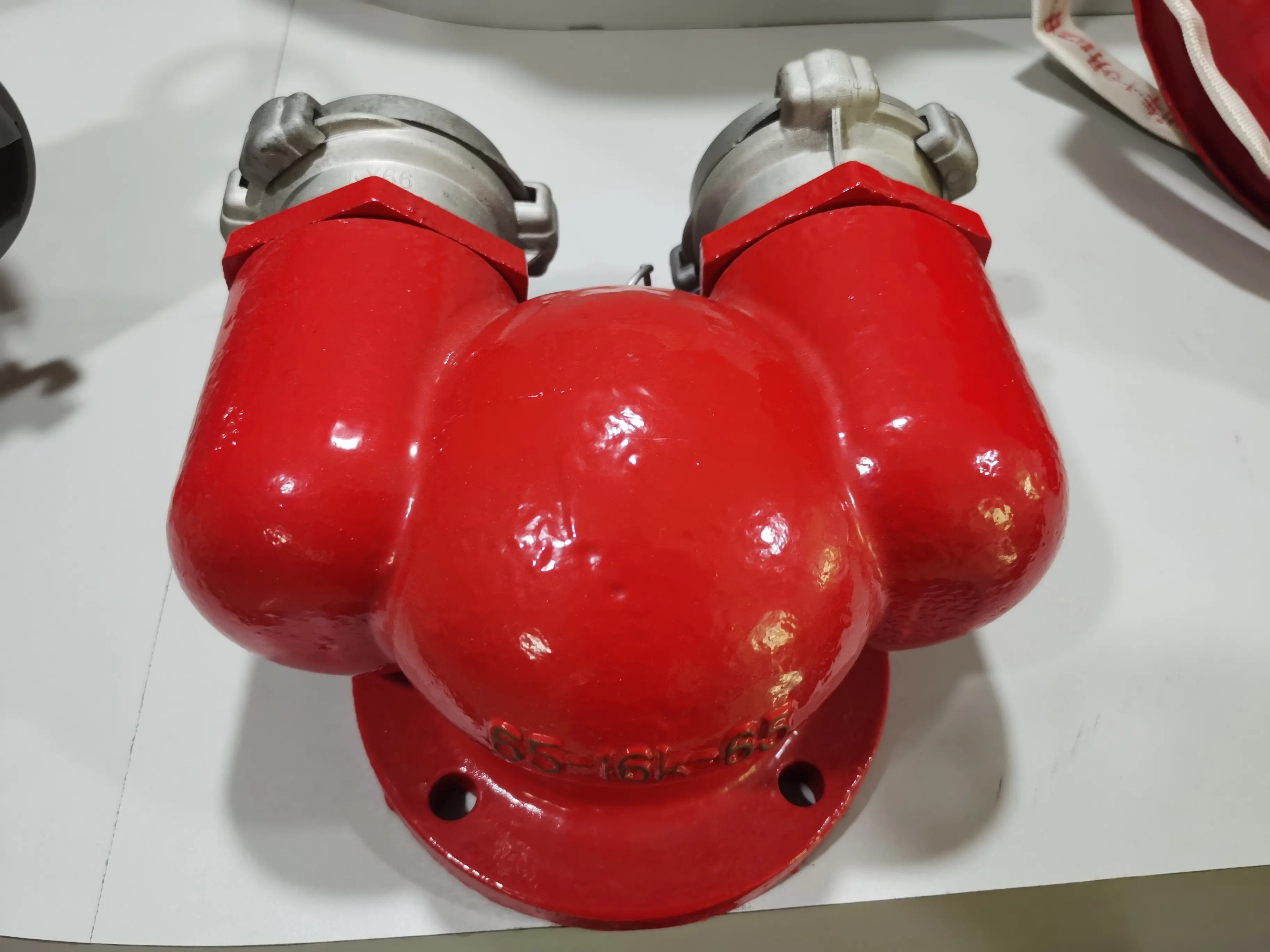 Red Multipurpose Fire Pump Connector for Emergency Rescue