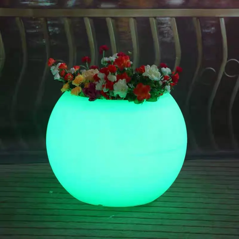 Nordic RGB Illuminated Round LED Ball Lamp for Garden