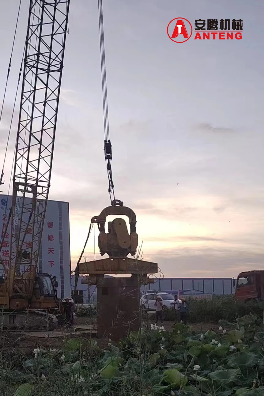 Sheet Pile Electric Mini Excavator Piling Hammer Vibro Hammer For Sheet ...