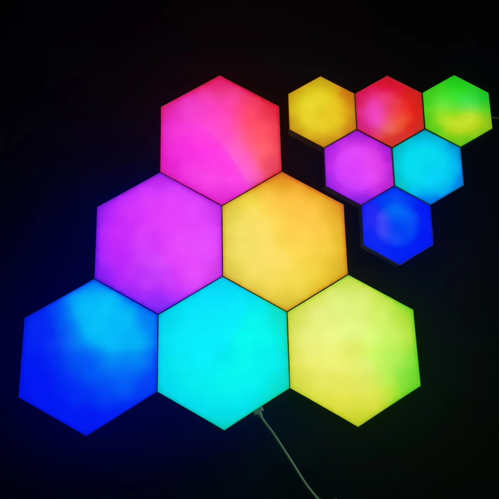 Aoying RGB Modular Hexagon LED Lights Smart LED Wall Light Panels Touch ...