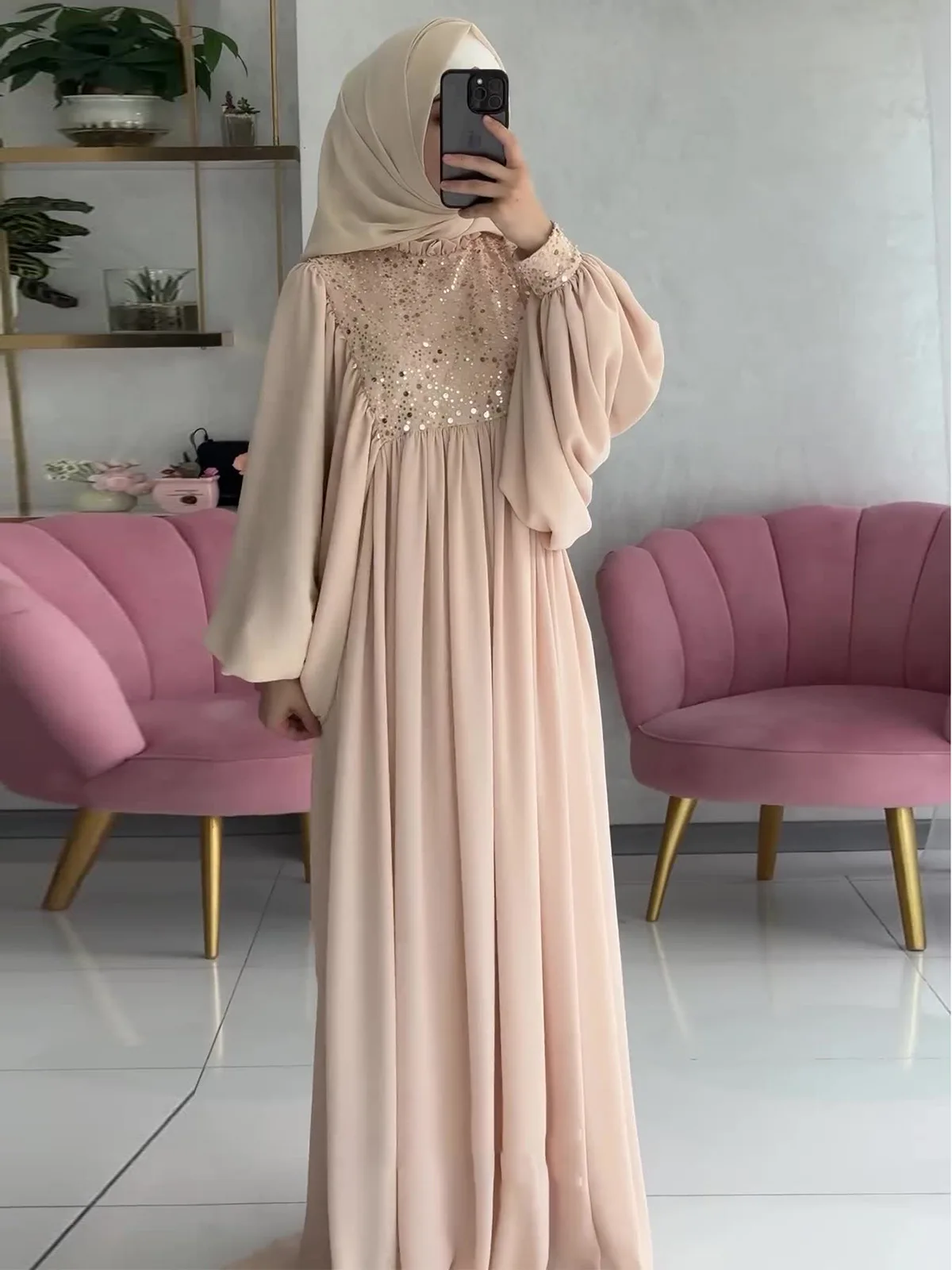 Alibaba.com: Middle East Musulman Woman Elegant Modest Dress with Puff ...