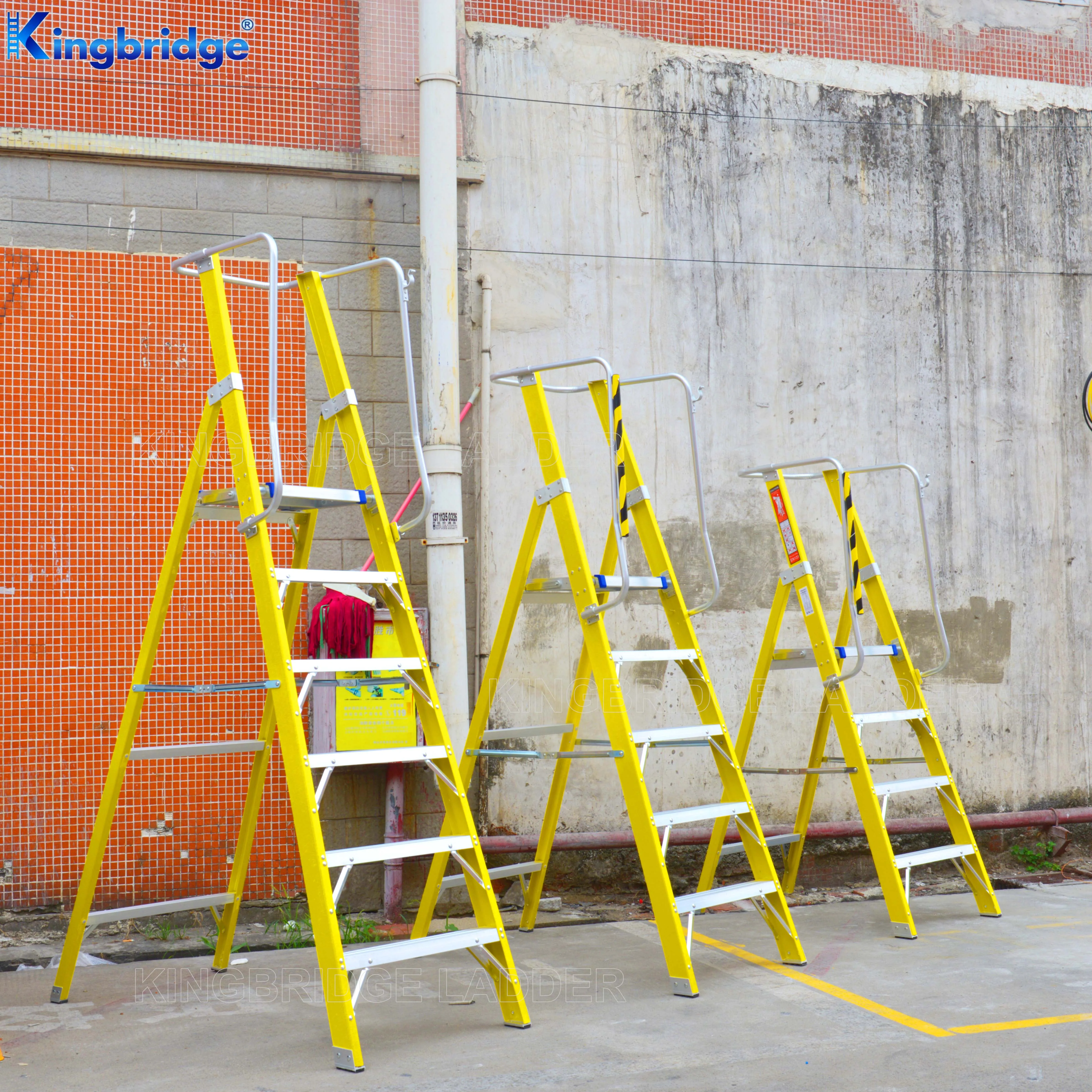 Movable Safety Fiberglass Podium Platform Ladder with Handrail