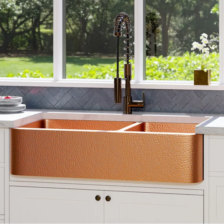 Custom Italian Kitchen Sink - Large Single Bowl Retro