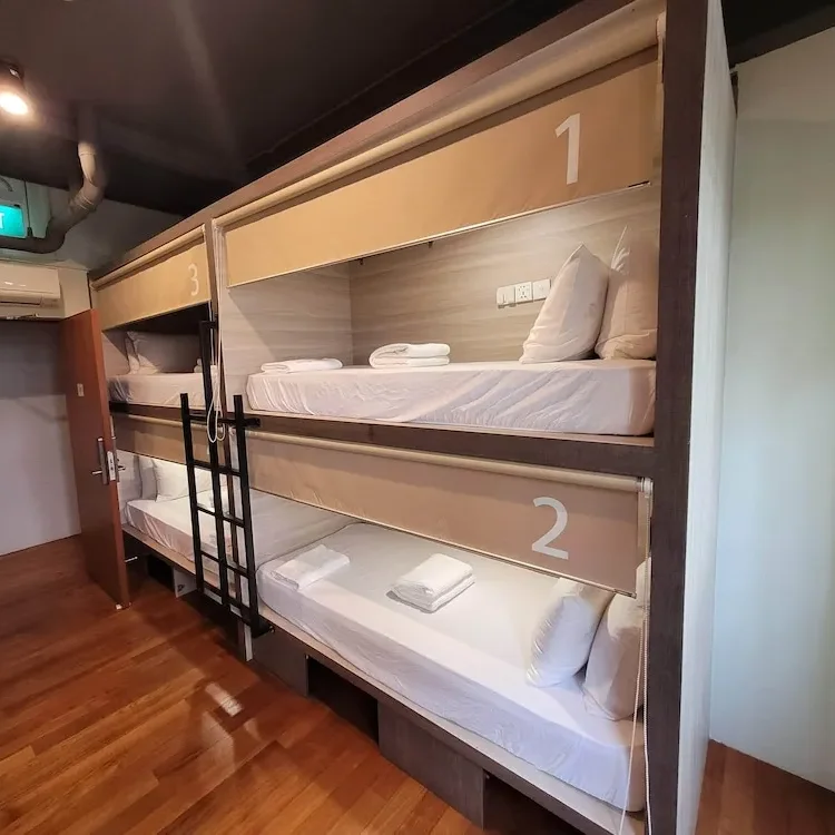 Modern Iron Capsule Bunk Bed Simple Style Hotel Sleep Capsule Bunk Bed ...