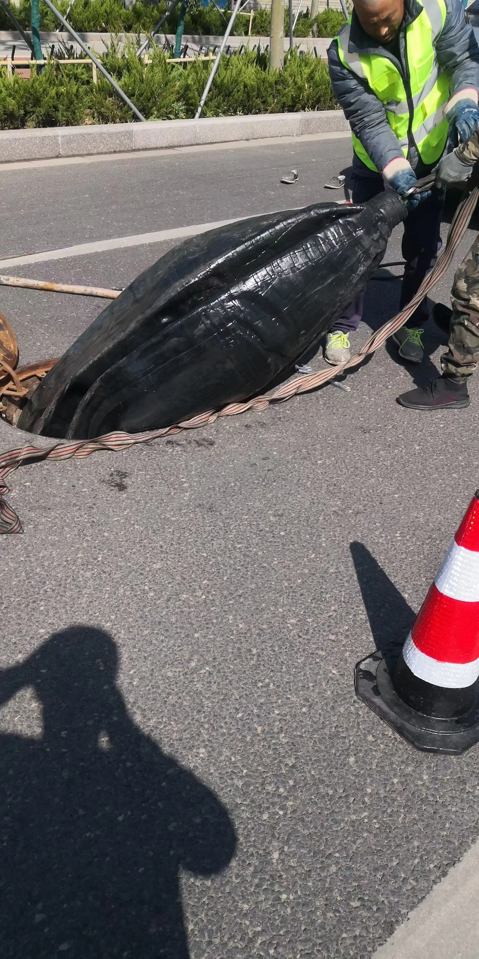 High Pressure Inflatable Rubber Stopper Penumatic Water Pipe Plugs ...