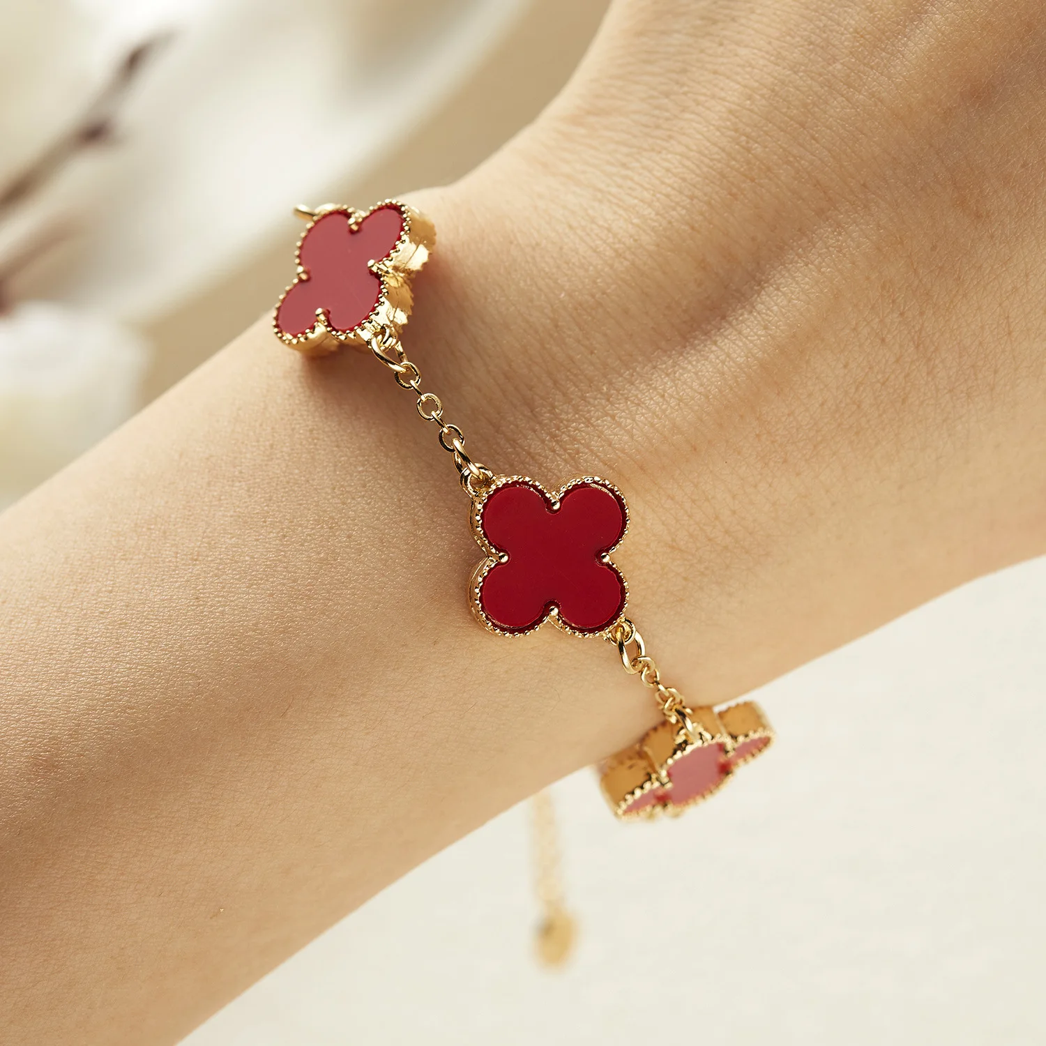 2024 New Good Luck Four Leaf Clover Shell Bracelets Fashion Jewelry Lucky Clover Bracelets For ...