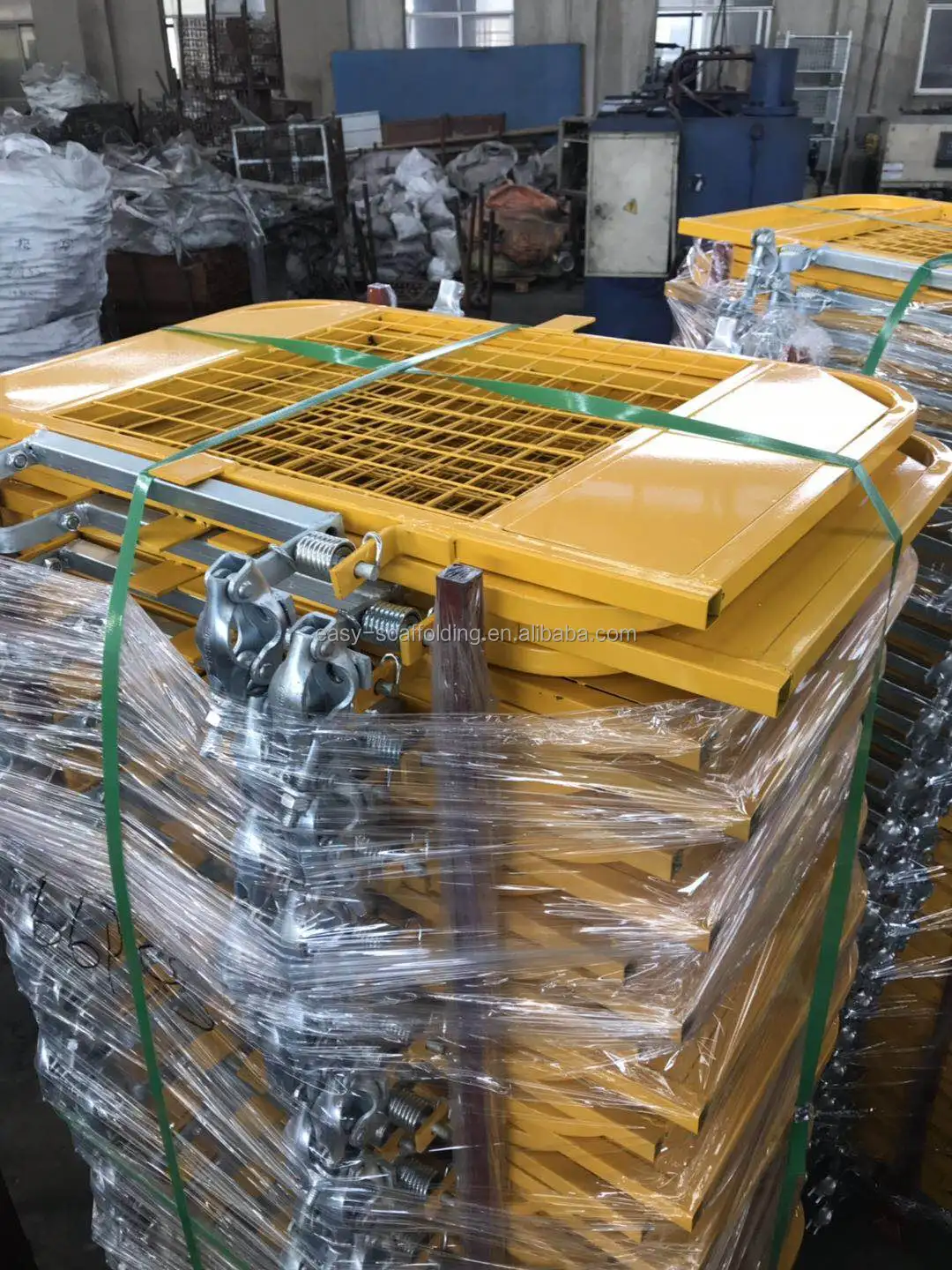 Construction Scaffolding Safety Gate with Trap Door | Durable Scaffold ...