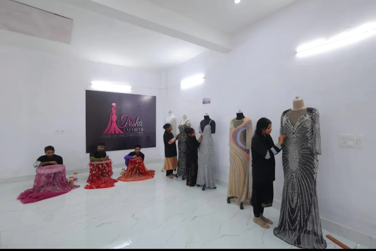 High Quality Embroidered Flower Design Patches Nonwoven Terry Fabric ...