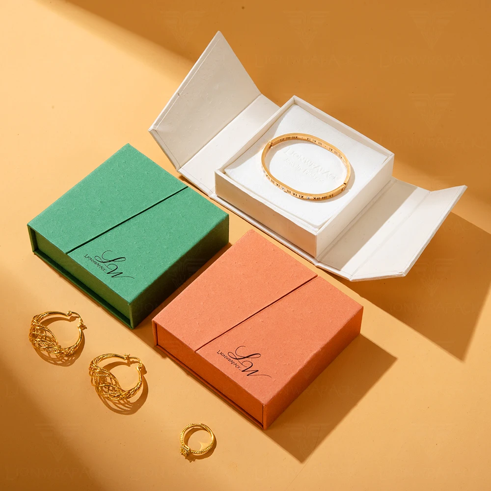 Lionwrapack Free Sample Jewelry Box - Sustainable & Elegant