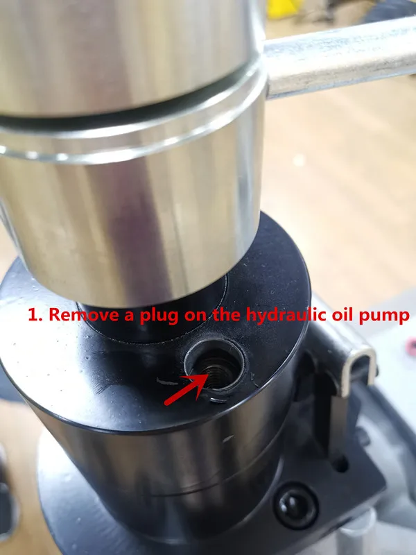 Hongli Factory Price Pipe Rolling Machine Pipe Tube Roll Grooving ...