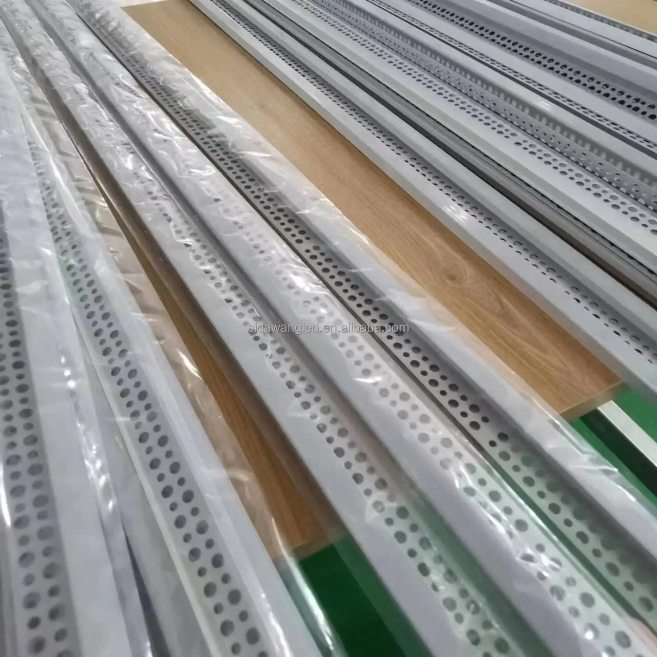 SDW056 Marble Edge LED Strip Light Diffuser & Bathroom Vanity Lighting