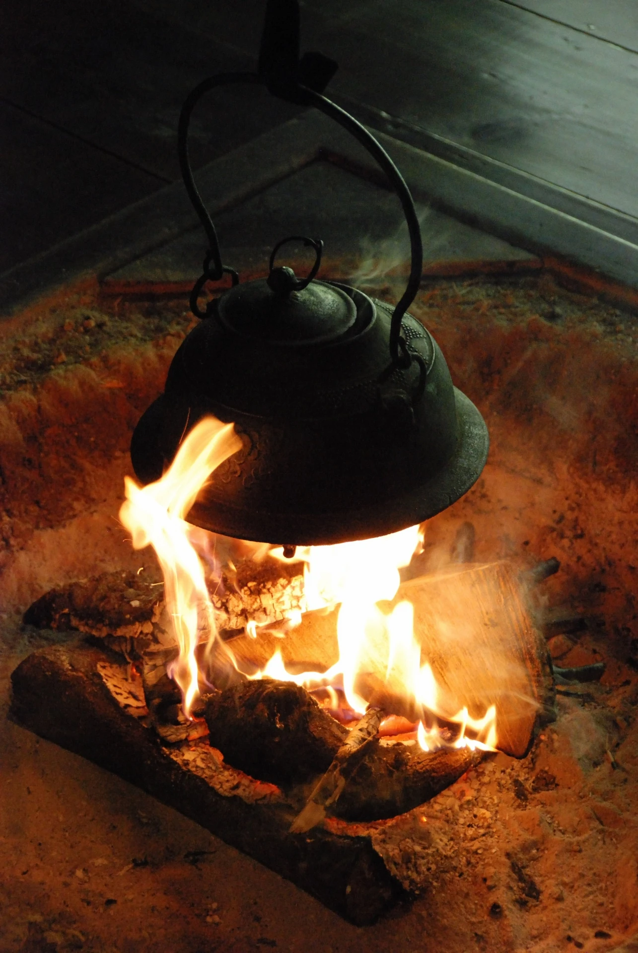 Cast Iron Japanese Tea Kettle Set with Traditional Patterns for Coffee ...
