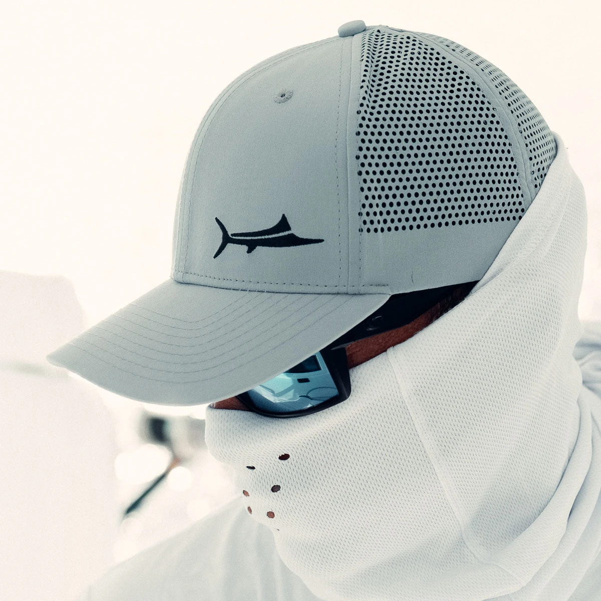 Custom Flat Embroidered Logo Billfish Waterproof Baseball Cap Laser Cut ...