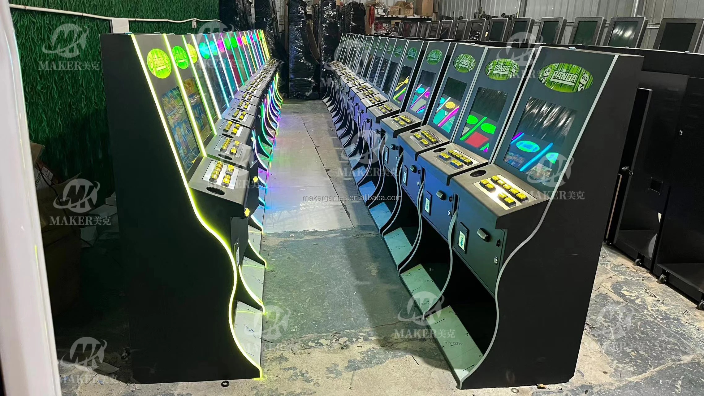 Shop High Quality 19 Inch Metal Amusement Skill Game Cabinet