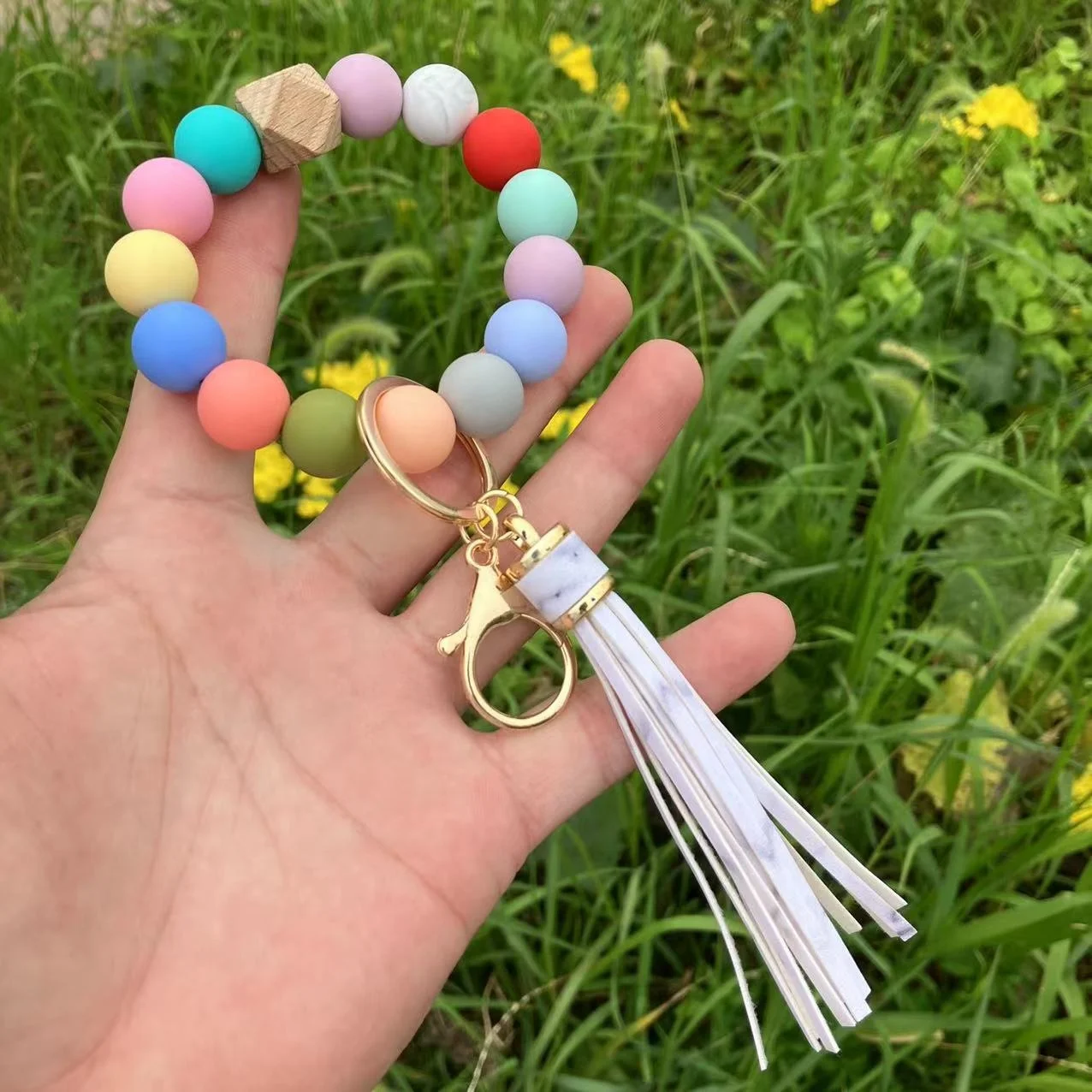 Silicone Bead Keychain Wristlet With Pu Tassel For Woman Silicone ...