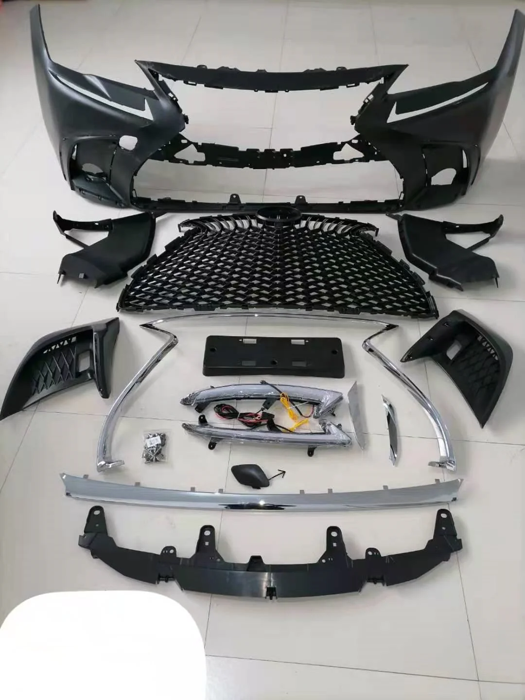 Bodykit Car Bumper Kit for Toyota Avalon (2014-2021) - Easy ...