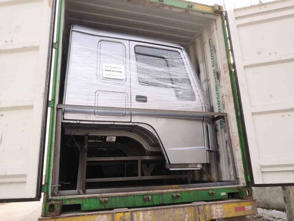 Truck Spare Parts SINOTRUK Through Shaft AZ9231320261 High Quality ...