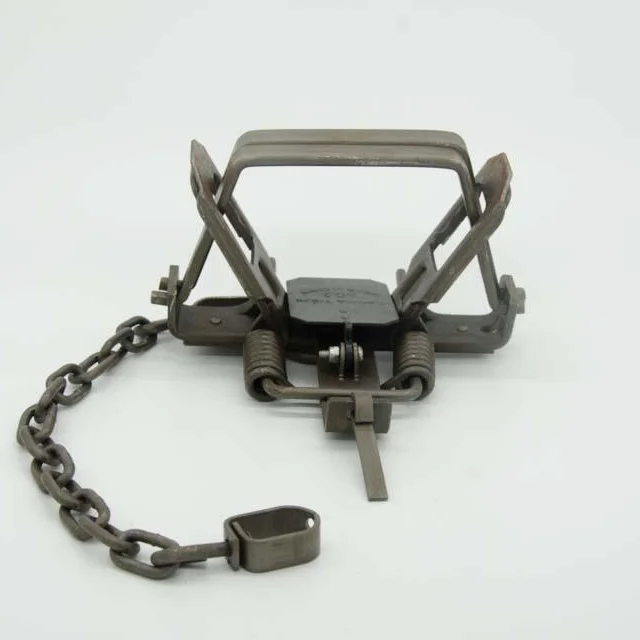 Control Wild Animal Hunting Trap Tool for Foxes Raccoon Golf