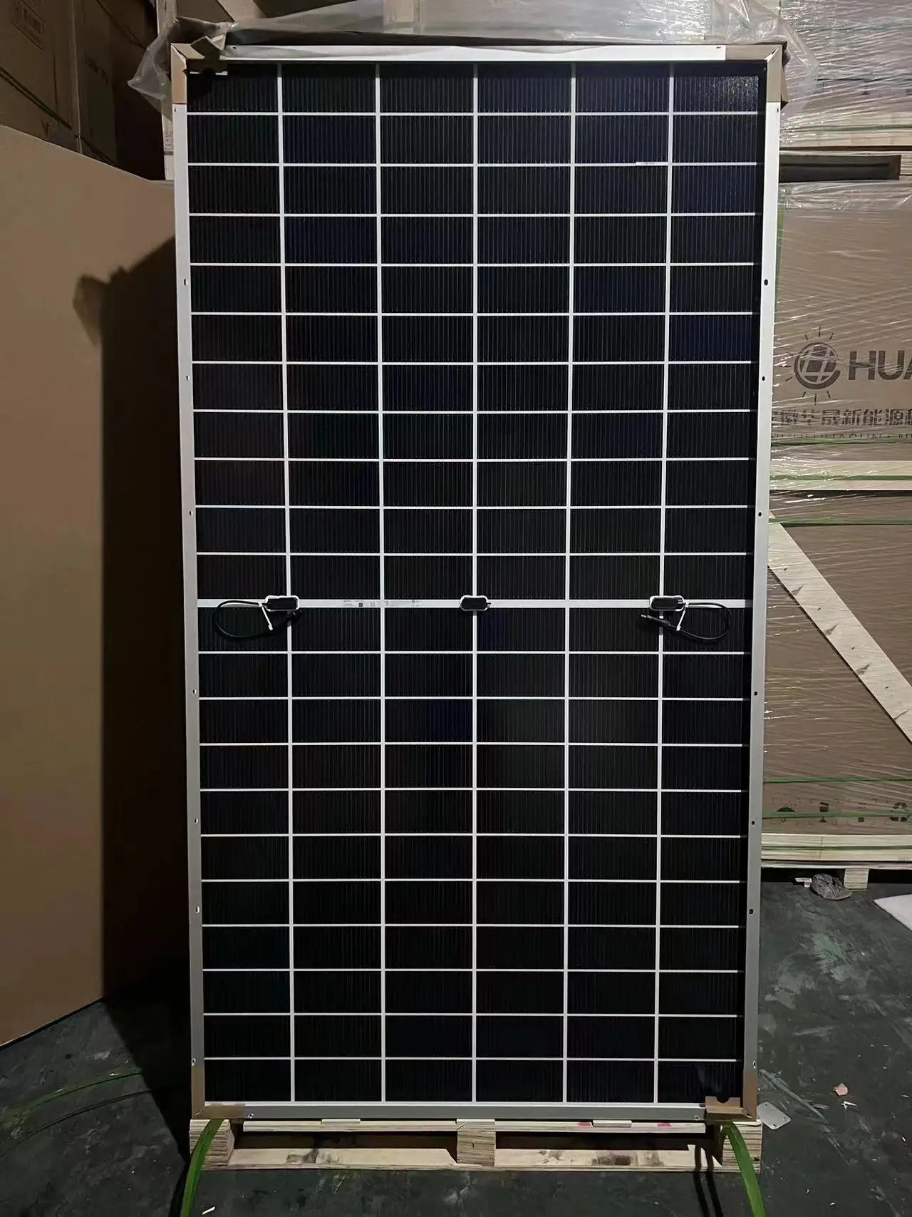 Huge Solar 700w 705w 710w 715w 720w High Efficiency Hjt Bifacial Double Glass Solar Panel - Buy ...