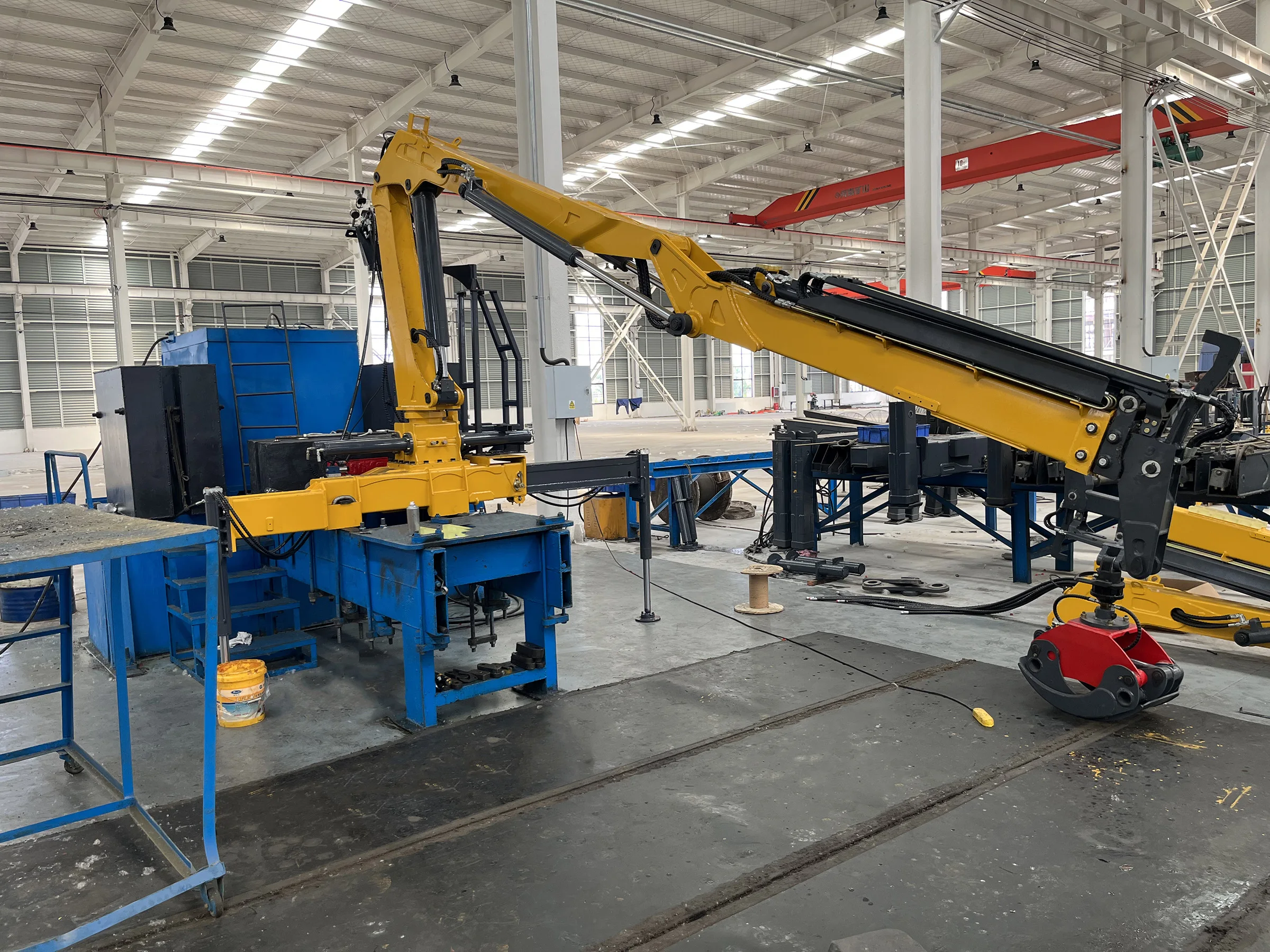 0.6 Tons 800kg Small Timber Crane Log Manipulator For Sale Good Bamboo ...