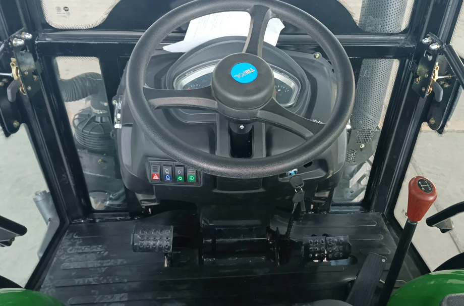 Ce Certificated Tractor Mini 4WD TAVOL 704 for Sale