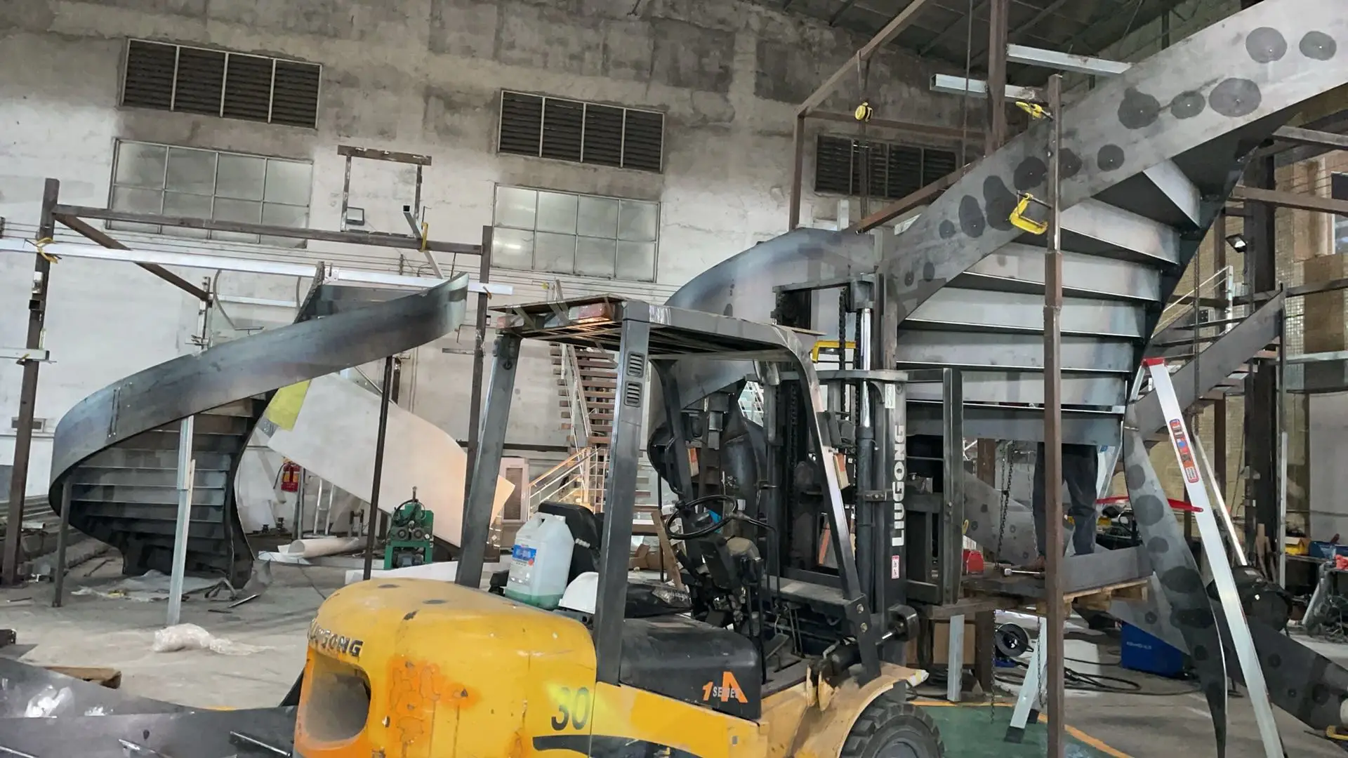 Arc Wrought Iron Curved Staircase Prefab Cast Iron Stair Treads - Buy ...