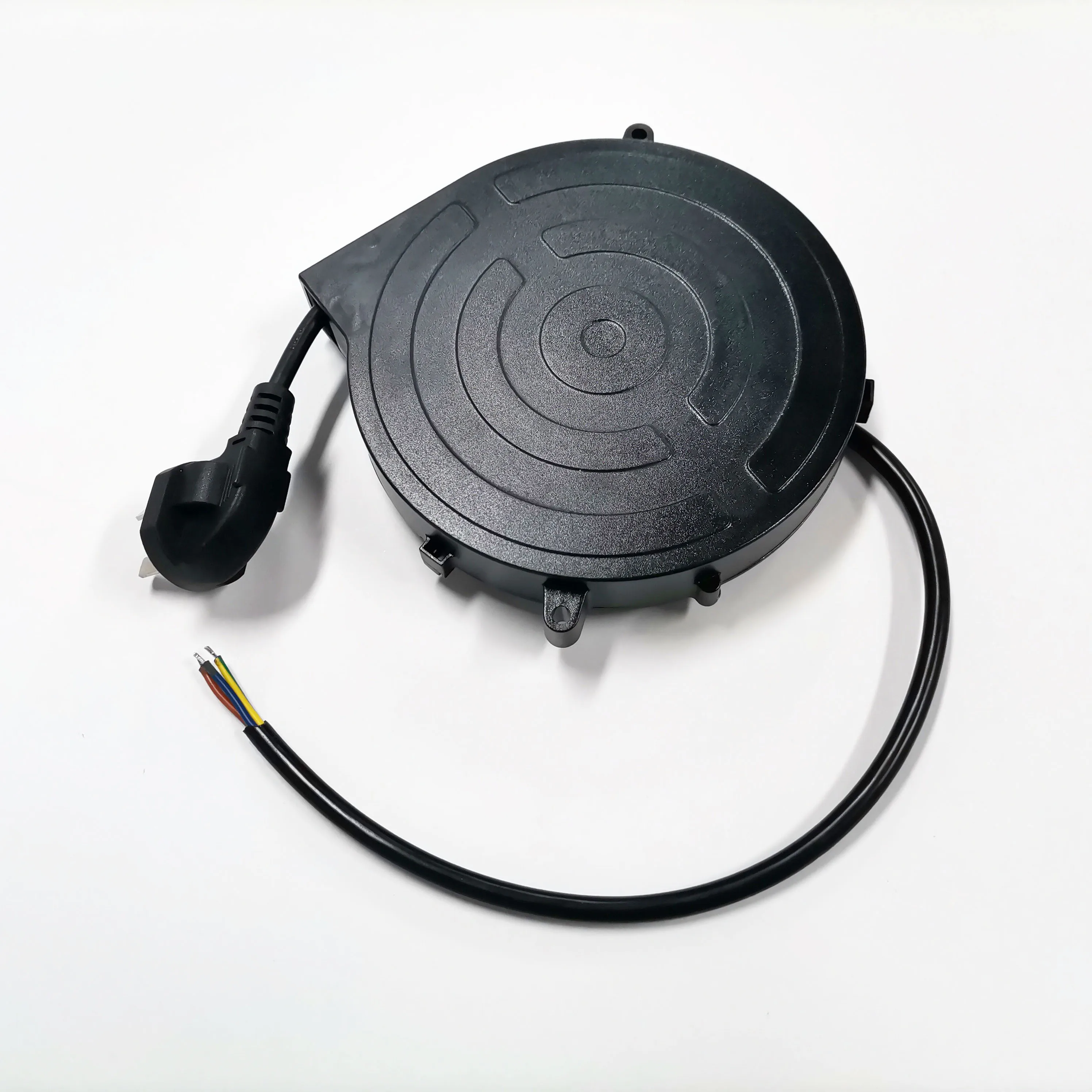 Mini 12V Retractable USB Cable Reel with Chinese Plug