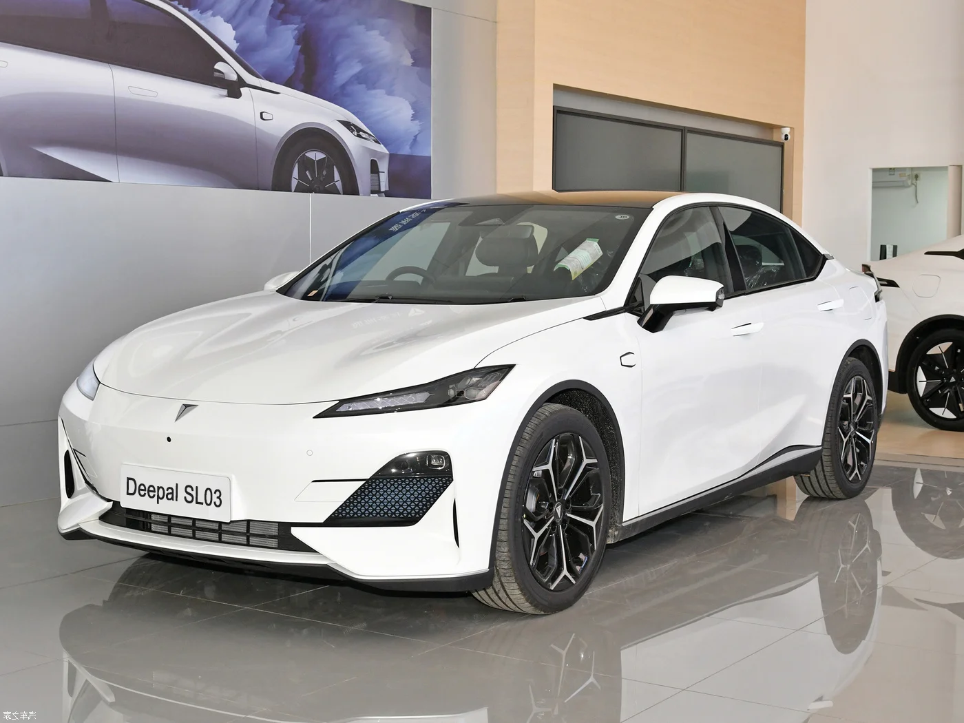 Inventory Changan Deepal Sl03 2023 135 Km Plus 200km Max Extended Range Edition Shenlan Sl03 Car ...