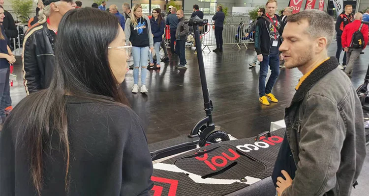 Adventure Water-cool Power Surfboard Jet Surfing 15000W Motor Powered ...