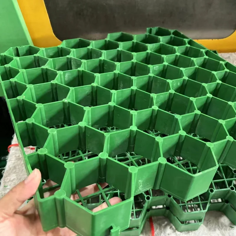 500X38mm 500X500X48mm Honeycomb Gravel Garden Plant Grid Plastic Grass ...