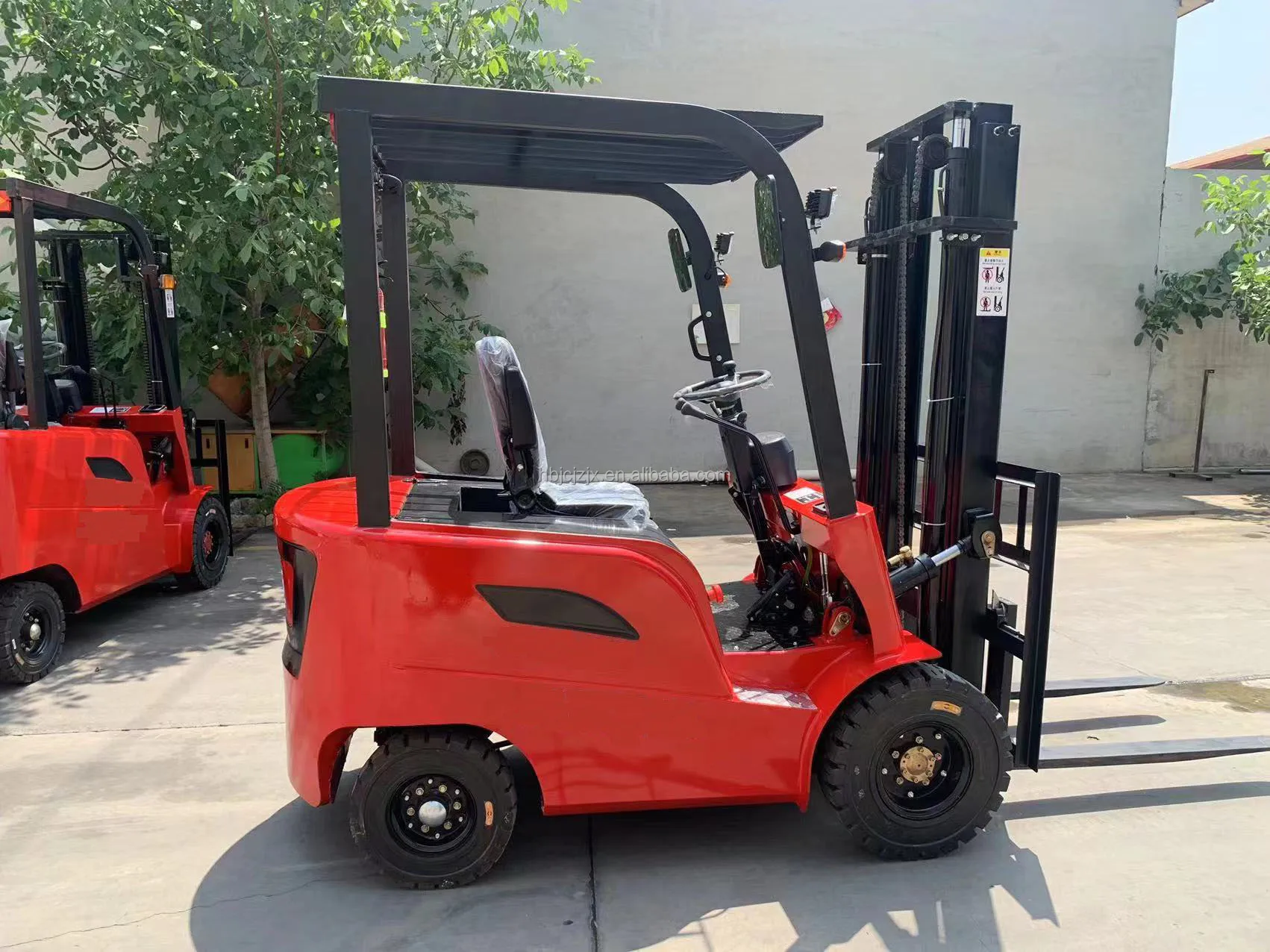 Cheap Price New Energy Forklift Truck Cpd 15 1.5 Ton For Materials ...
