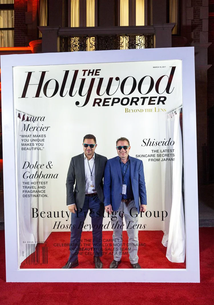 Magazine Photo Booth Box Backdrop with LED Light - Funvisinon