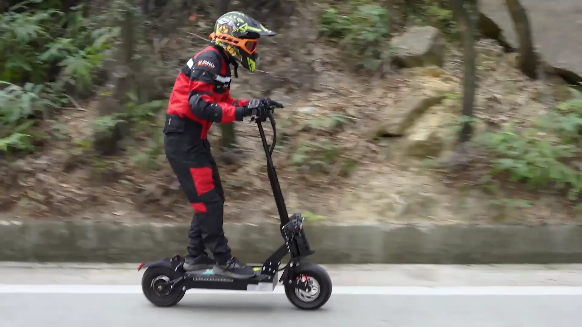 12 Inch 60v 1600w Electric Scooter 50km/h Fast E Scooter For Off Road ...