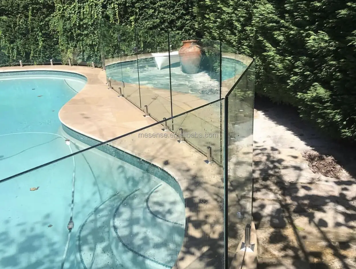 Frameless Spigot Glass Railing - Durable & Stylish