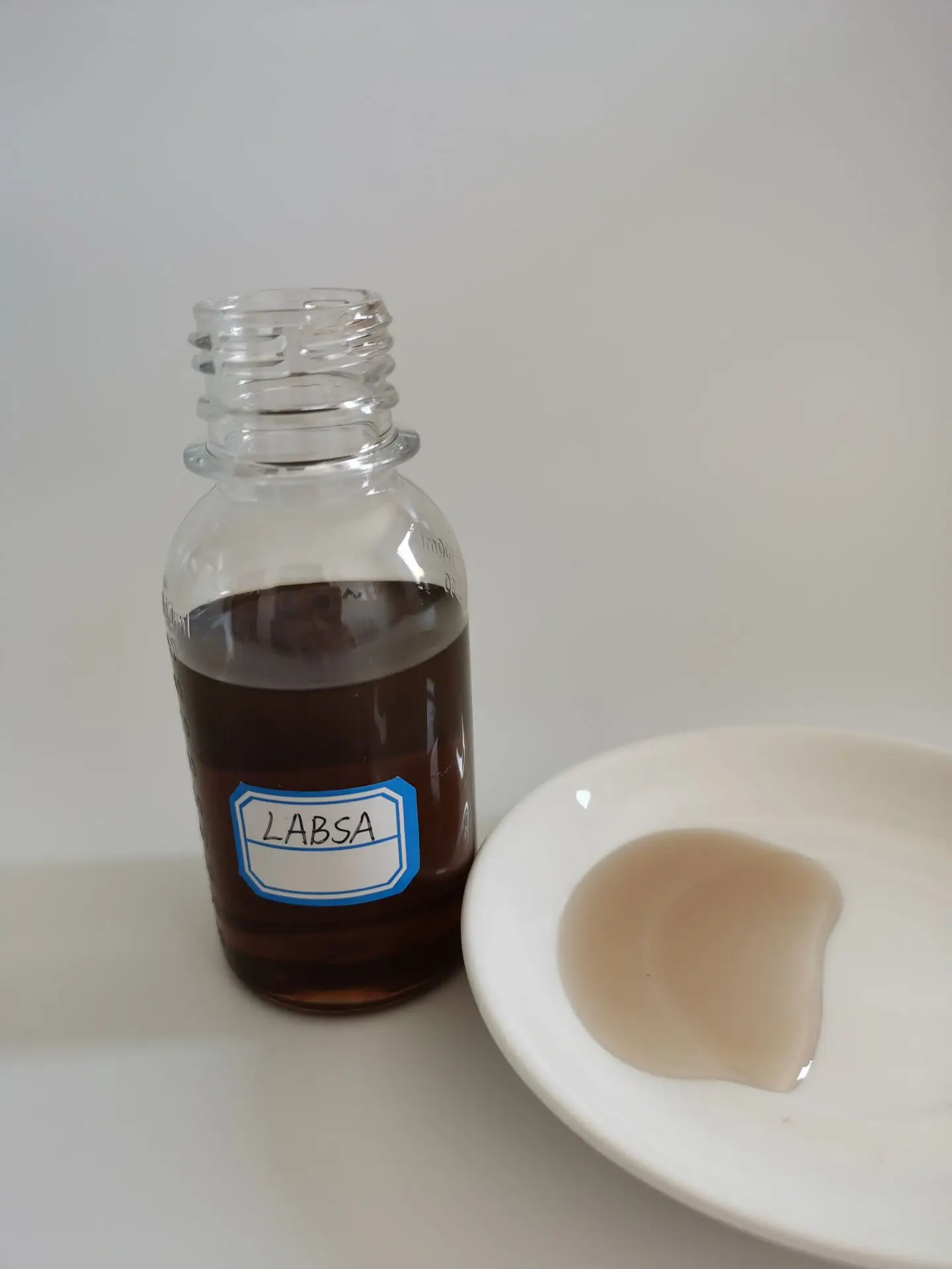 Chemical Raw Material Linear Alkyl Benzene Sulphonic Acid Labsa 96% 90% Price Labsa Manufacturer ...