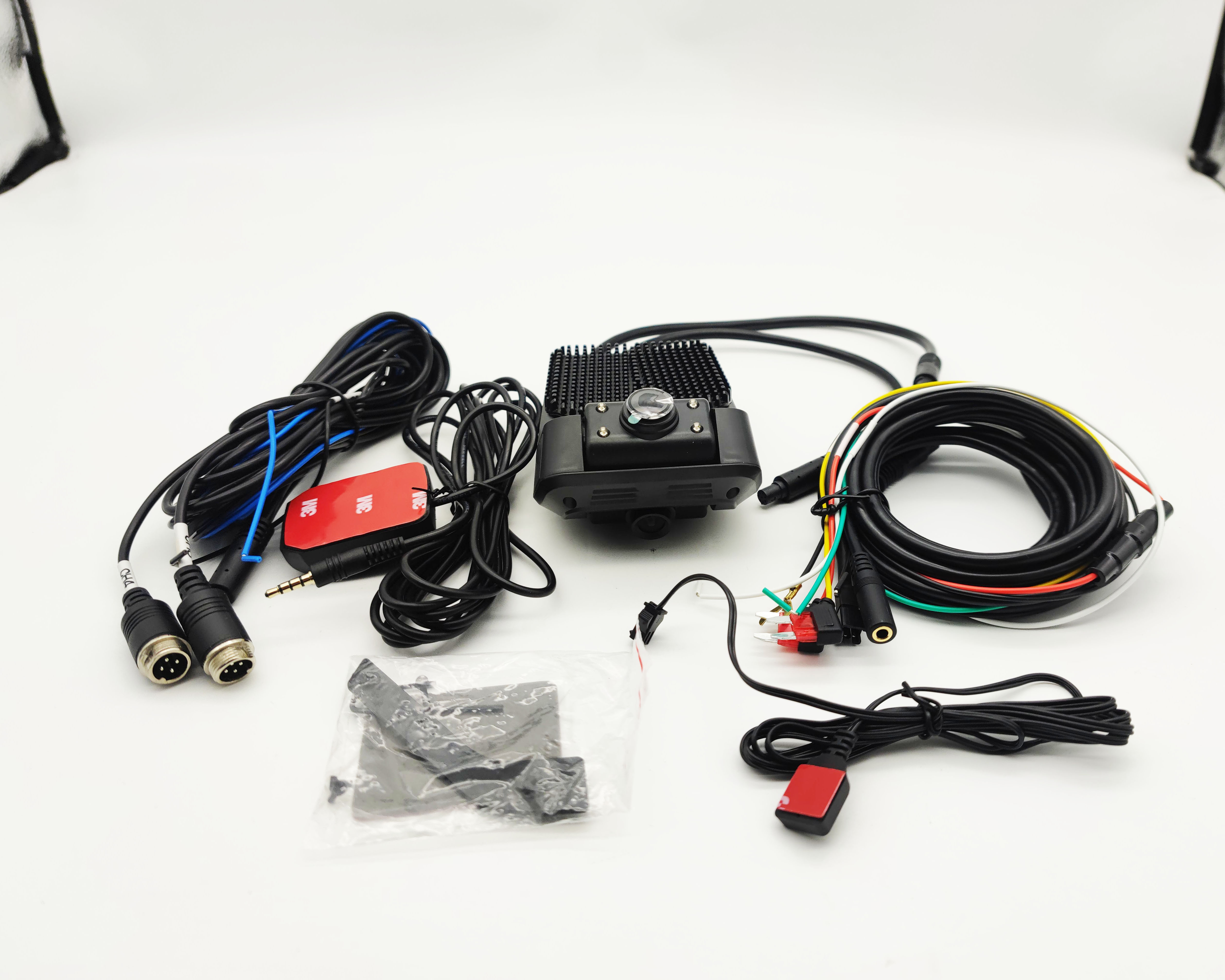 4CH AI Dashcam ADAS DMS Dash Cam 2 Extended AHD Cameras with 4G GPS ...