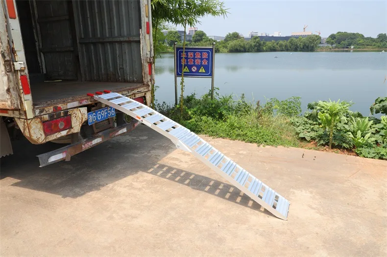 04 Hot Sale Foldable Lightweight Pick Up Truck Motorcycle Ramp Atv ...