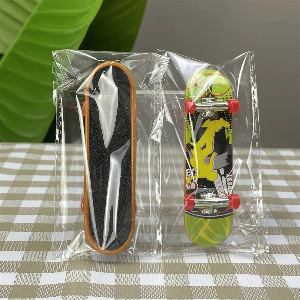 Custom Designs Professional Mini Plastic Finger Skate Board Wheel ...