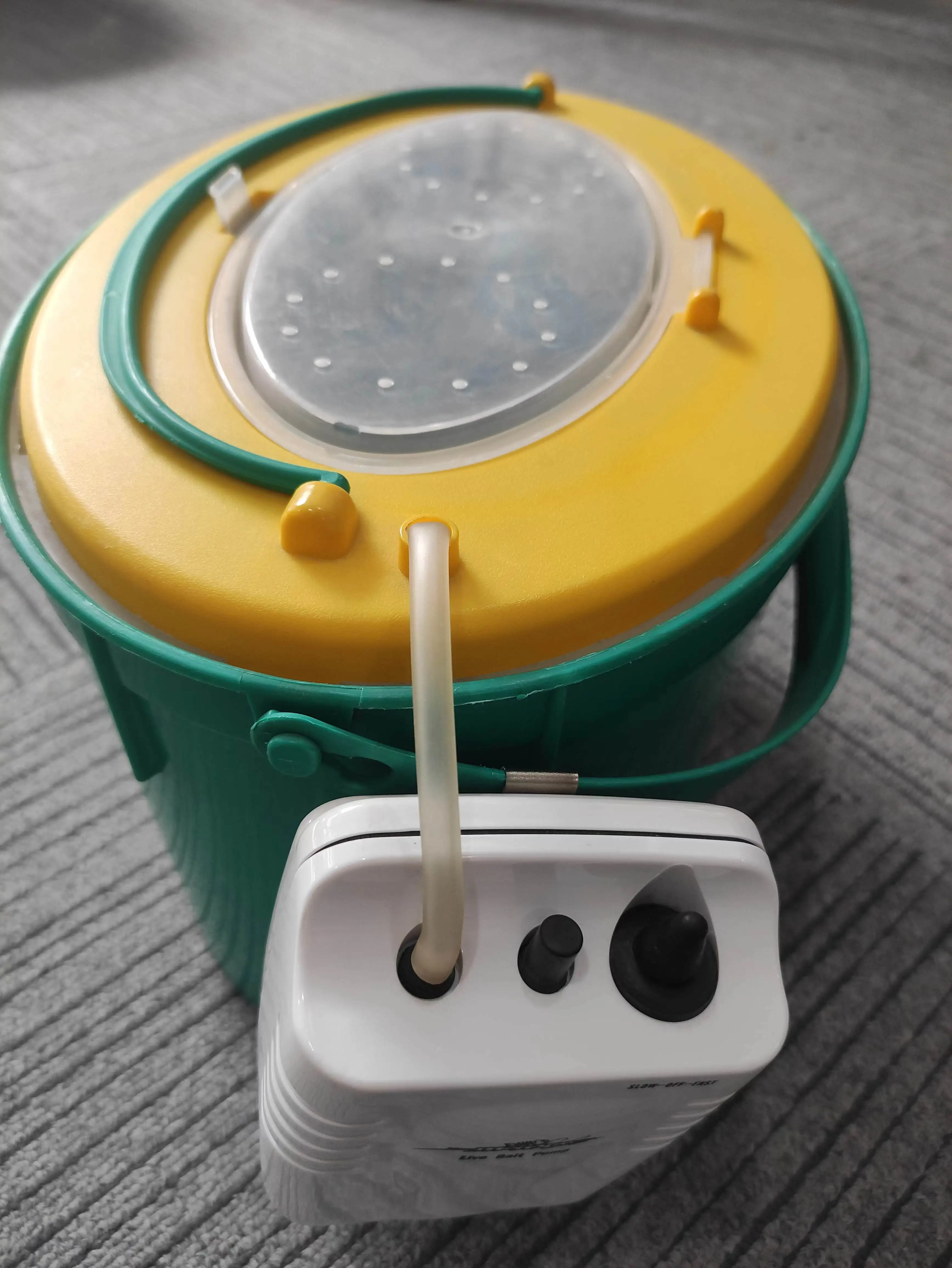 Customized Round Portable Fishing Live Bait Bucket 5l Live Bait Bucket ...