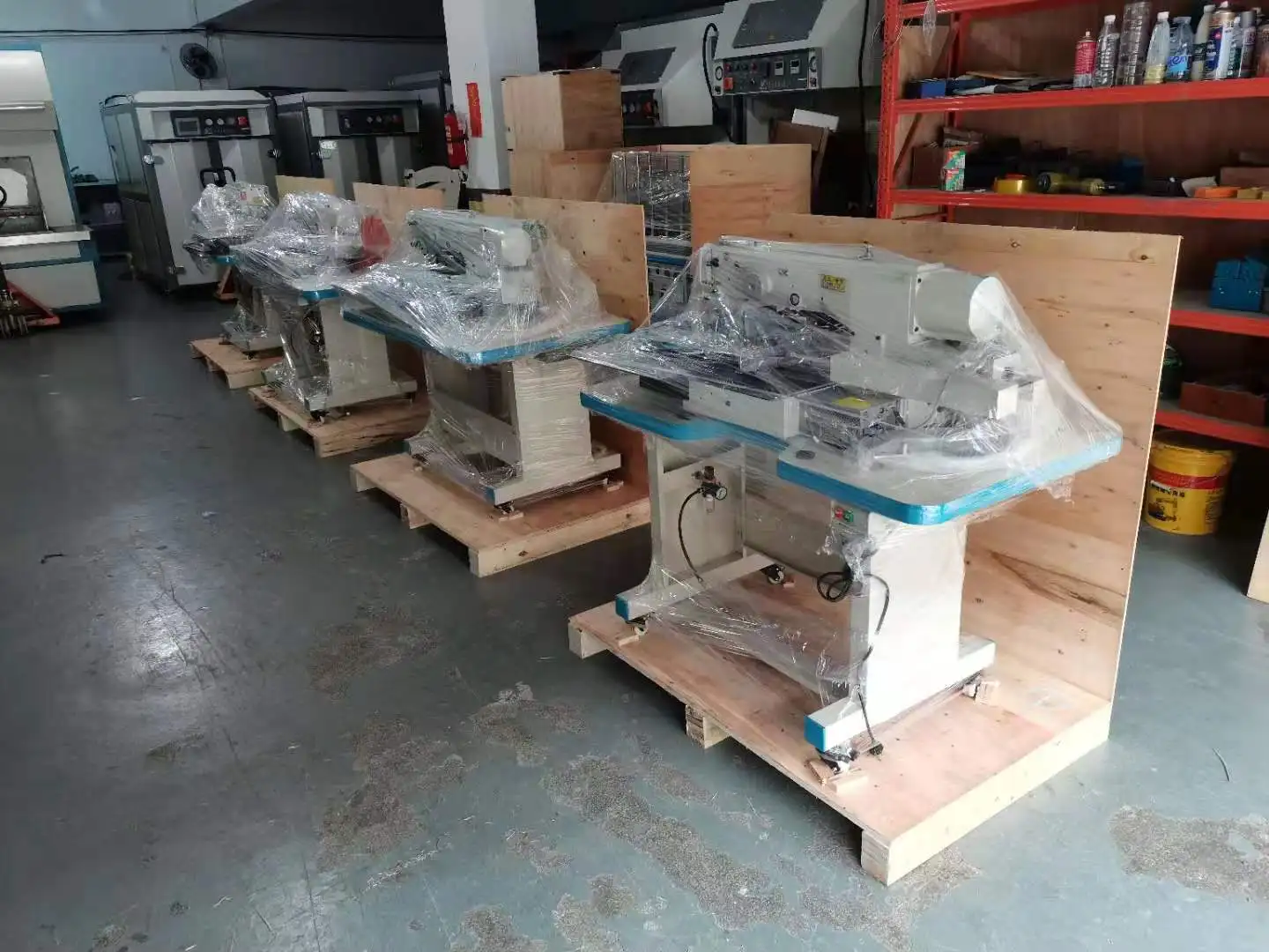 High Speed Automatic Computer Pattern Sewing Machine for Shoes and Bags