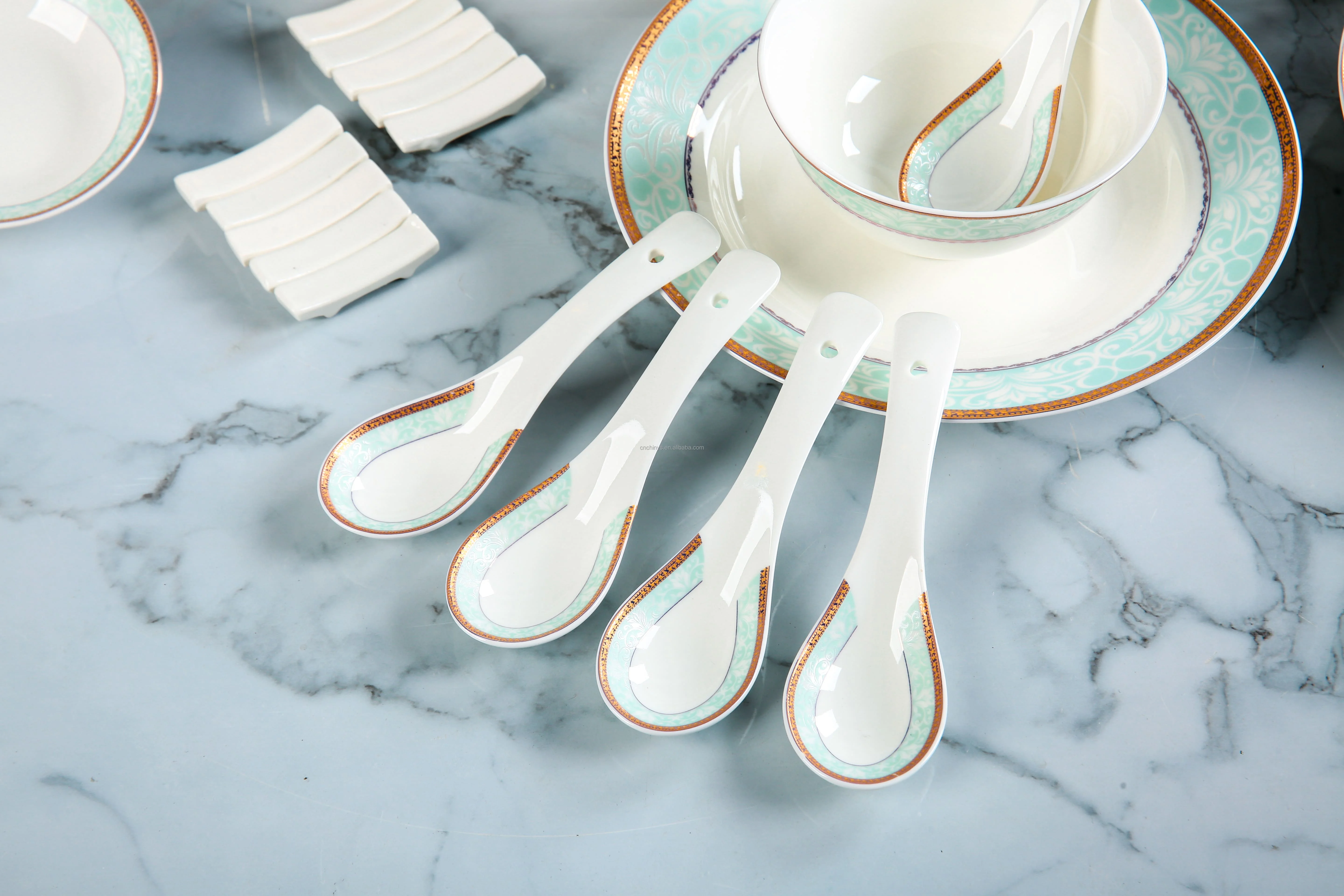 Traditional Chinese Style Porcelain Dinnerware Set Jingdezhen Ceramic ...