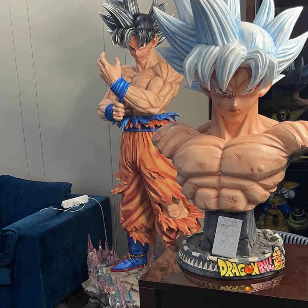Customized Life Size Goku Fiberglass Japanese Anime Resin Dragonball ...