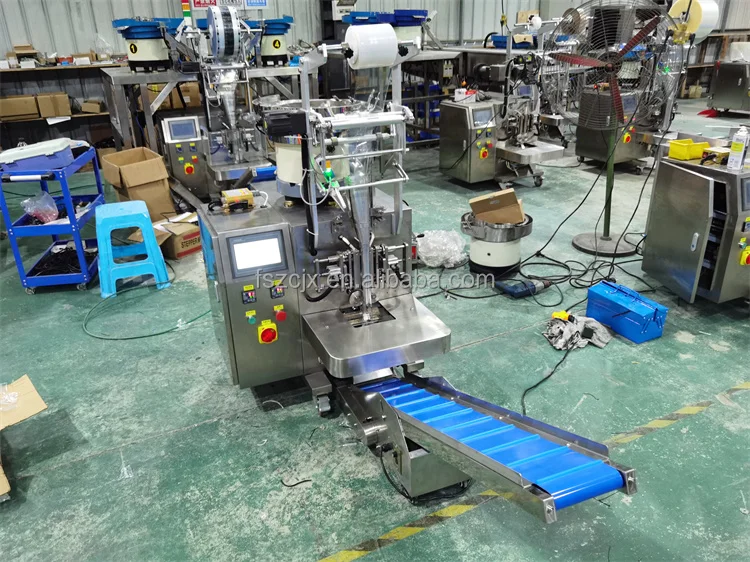 Automatic Small Fudge Jelly Toffee Gummies Candy Vibration Bowl Packing ...