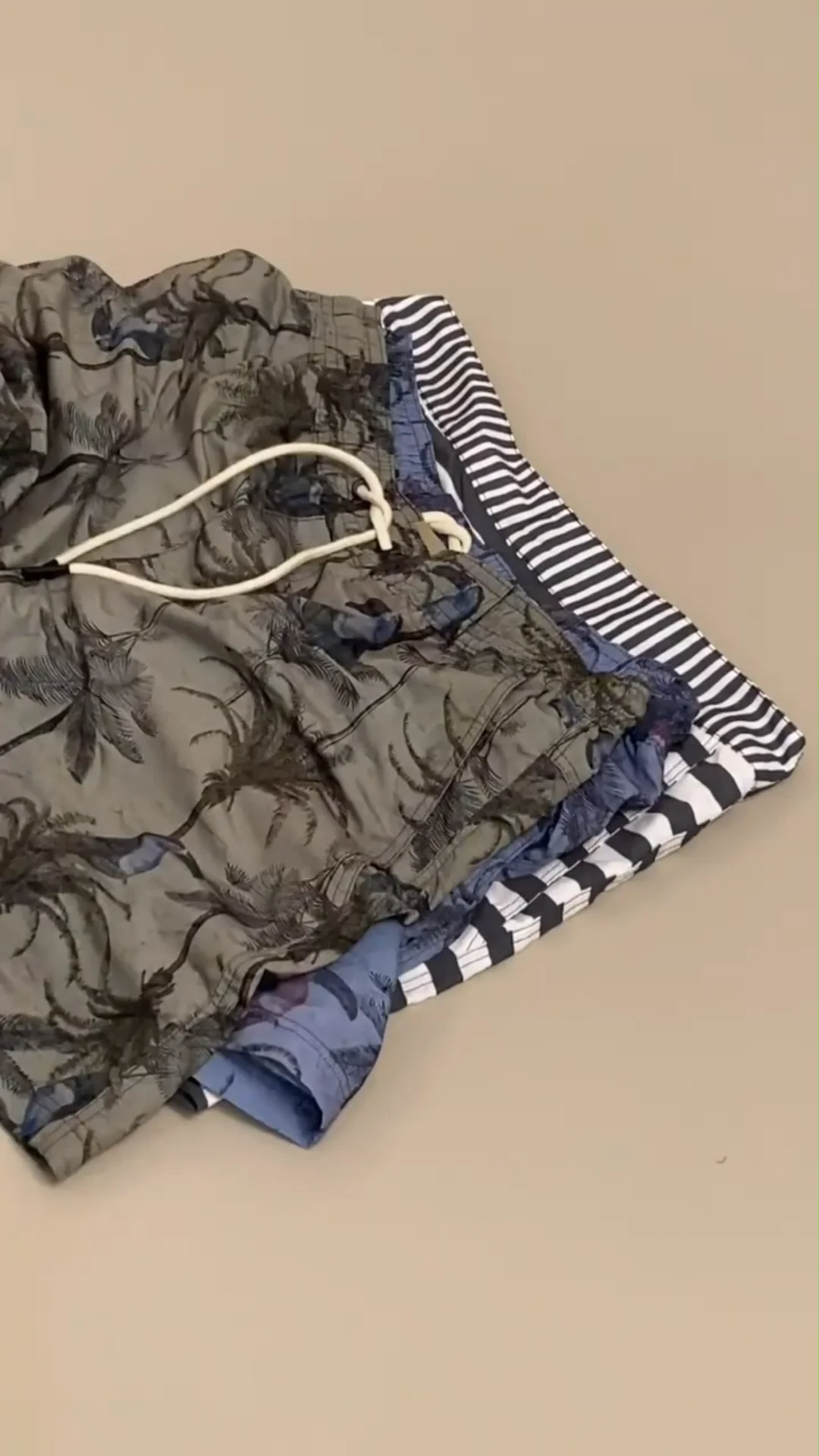 Quick Dry Short Mens Beach Swim Shorts Plus Size Printed Waterproof ...