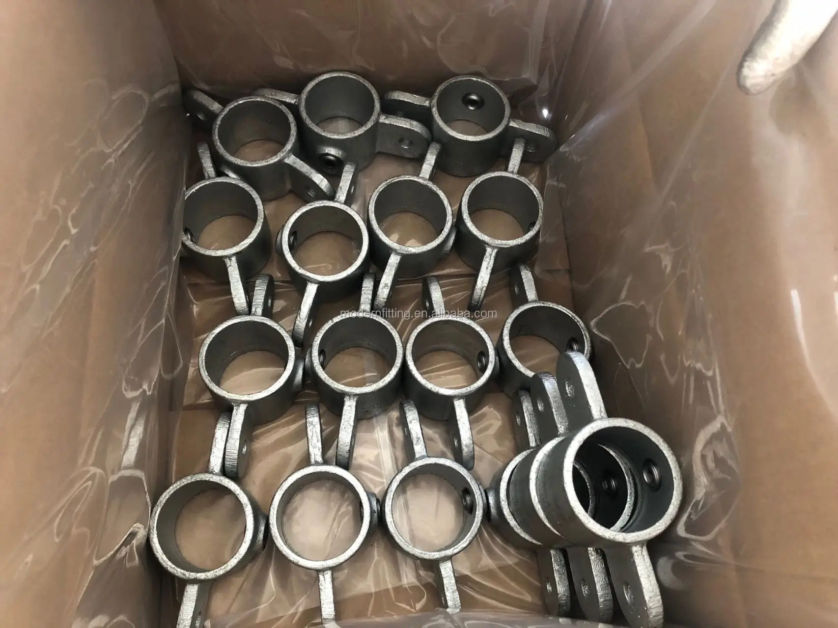 Galvanising Key Klamp Fittings 48.3 - Durable & Versatile